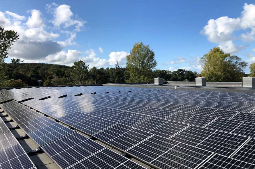 Flat Roof Solar Panel Mounting Systems – Bauder Photovoltaic Solutions ...