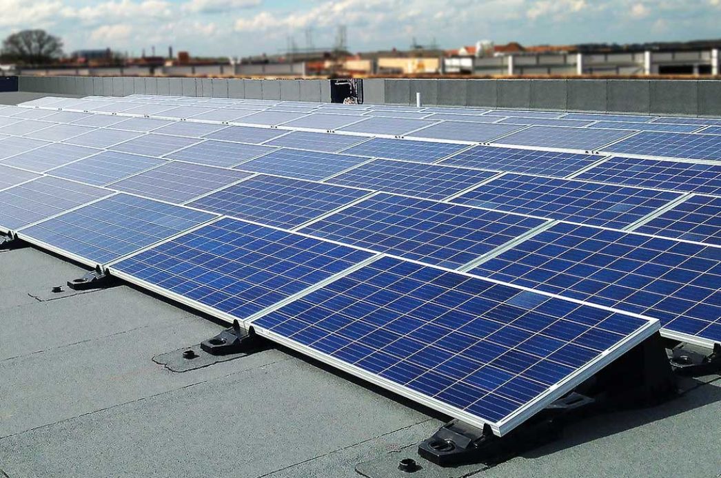 Flat Roof Solar Panel Mounting Systems – Bauder Photovoltaic Solutions ...
