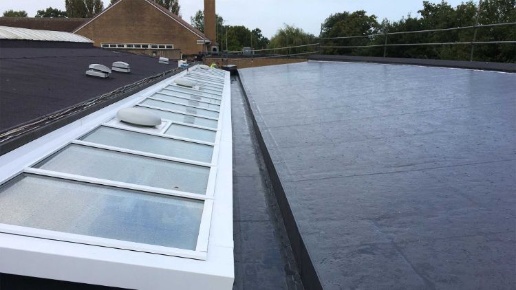 Project: George Abbott School, Guildford - Bauder