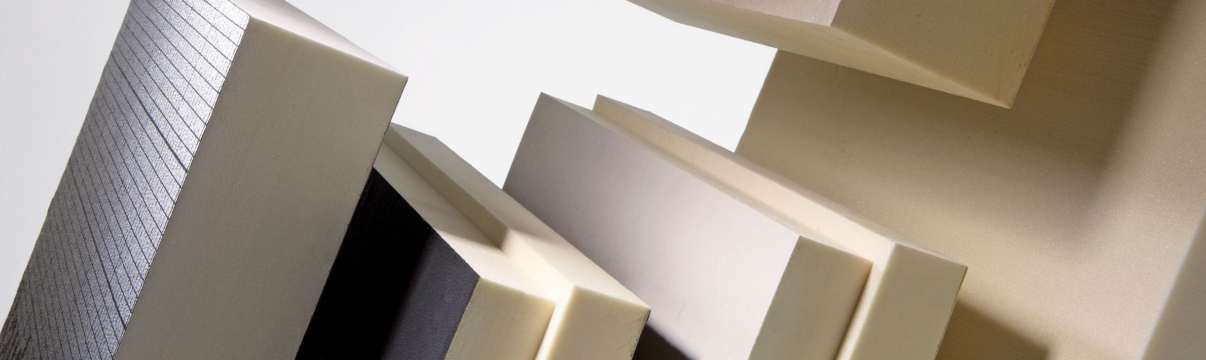 Uplifting thermal performance of a roof - Bauder